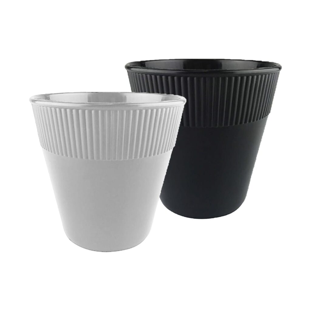 8oz Plastic Party Cup: Compact, Durable, and Reusable